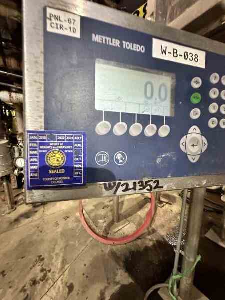 1 KG Mettler-Toledo Scale | 21352 | New Used and Surplus Equipment ...