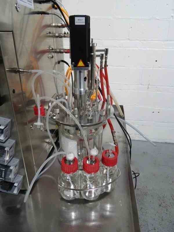 2 Liters Fermenter / Bioreactor | 8547 | New Used and Surplus Equipment ...