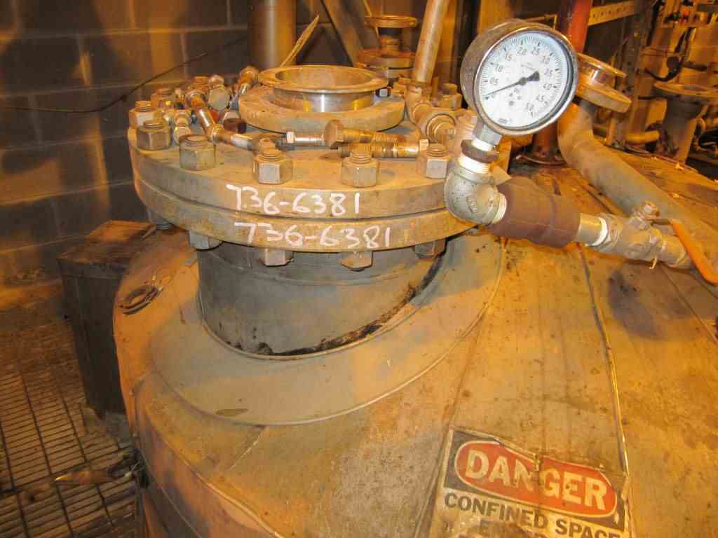 2000 Gal Knights Piping Inc. Pressure Vessel | 6381 | New Used and ...