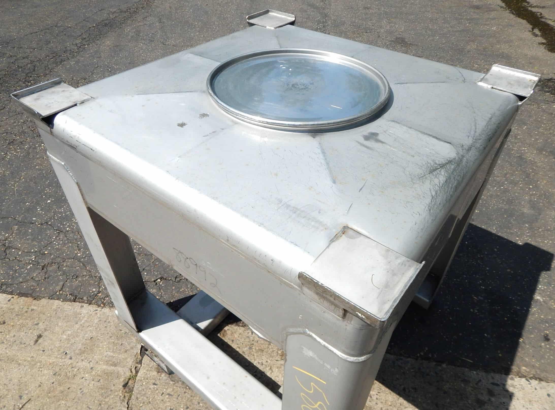 25 Cu Ft SS Tote Systems Tote | 13937 | New Used and Surplus Equipment ...