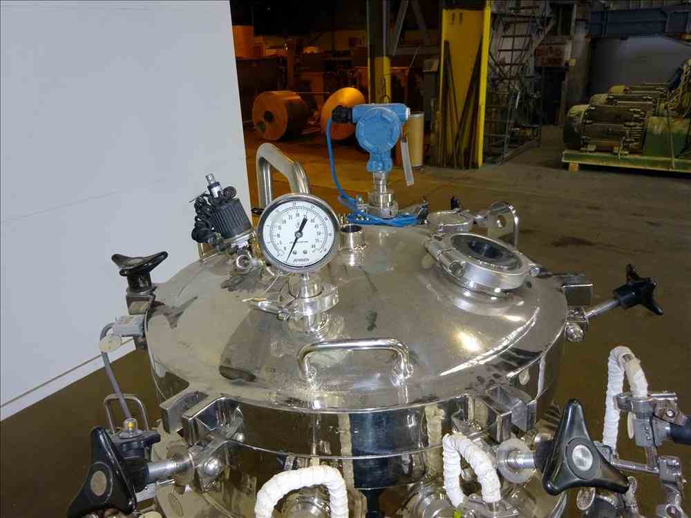 250 Liters Lee Industries Fermenter / Bioreactor | 13440 | New Used and ...