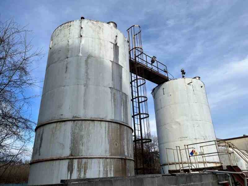 26000 Gal Perry Products Stainless Steel Tank | 19885 | New Used and ...