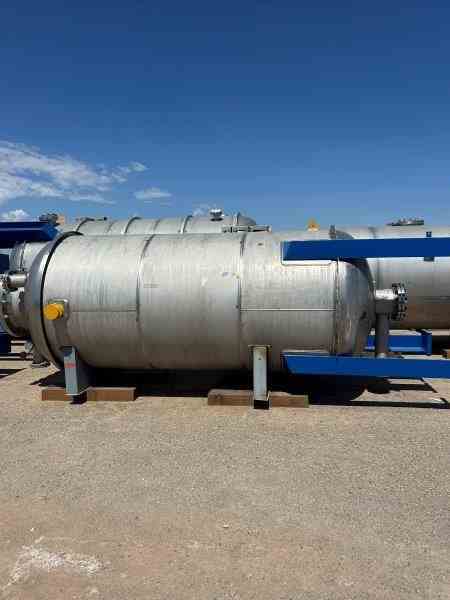 4500 Gal Equipromex 304 Stainless Steel Pressure Vessel | Pressure ...
