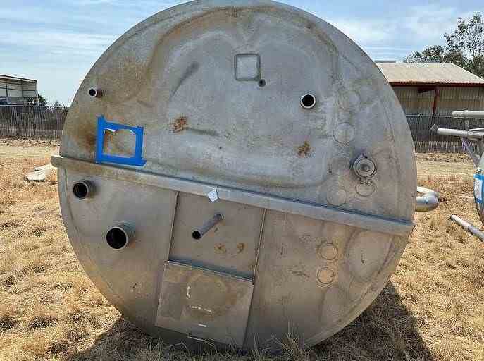 3000 Gal Stainless Steel Tank | 19476 | New Used and Surplus Equipment ...
