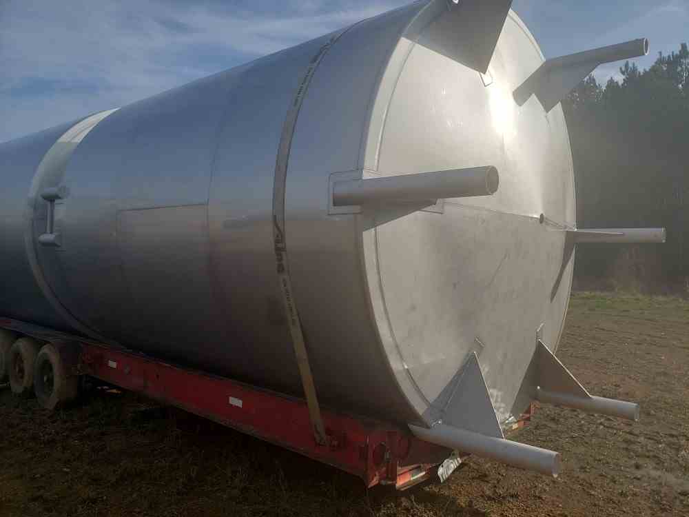 6500 Gal Stainless Steel Tank | 18298 | New Used and Surplus Equipment ...