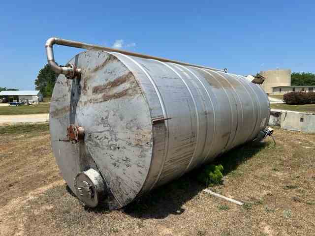7500 Gal Stainless Steel Tank | 19749 | New Used and Surplus Equipment ...