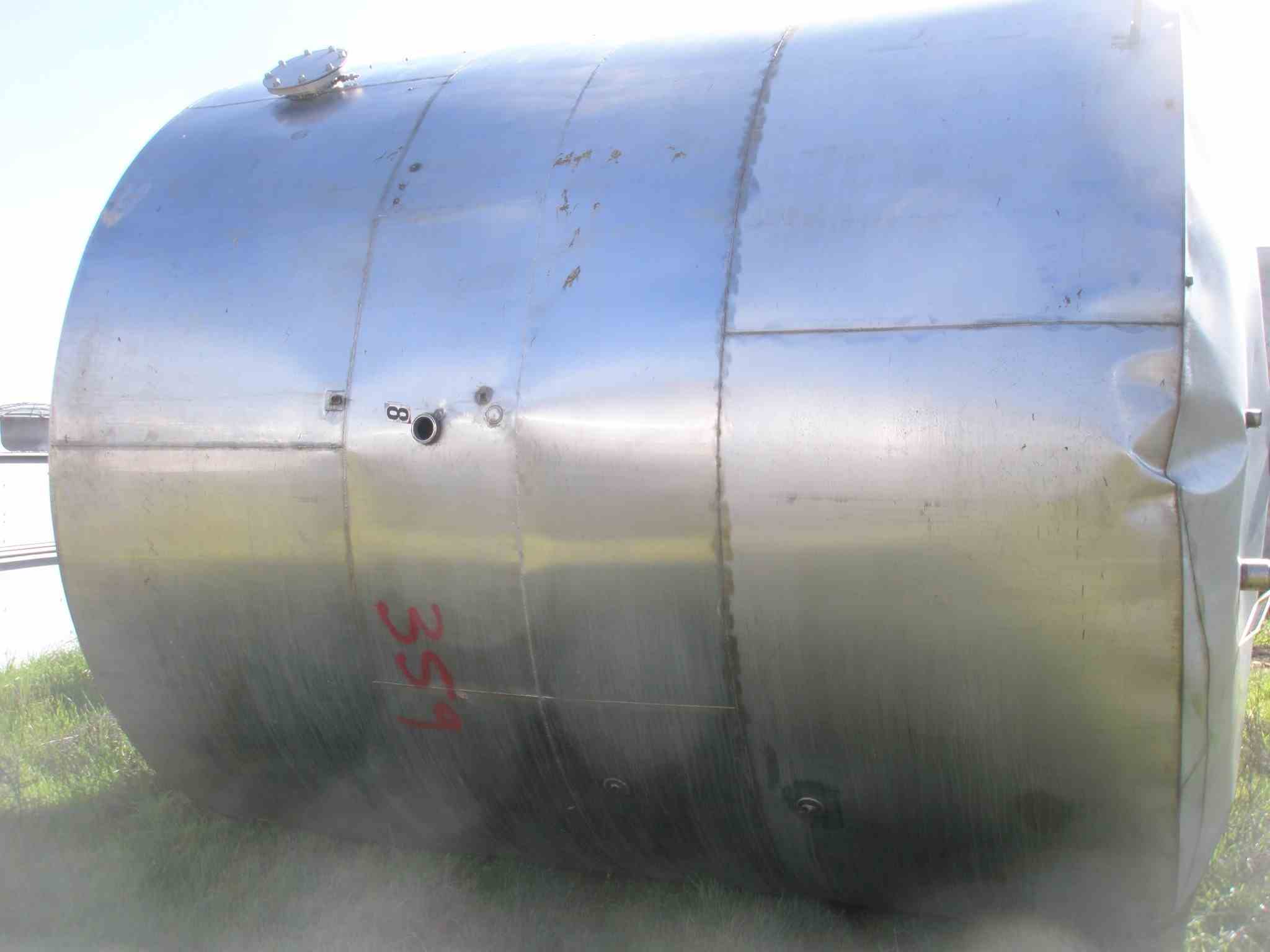 9000 Gal Stainless Steel Tank | 11114 | New Used and Surplus Equipment ...