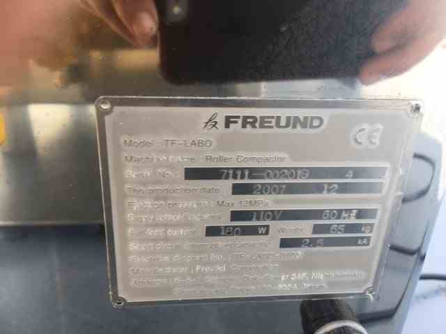 Freund-Vector Corporation TFC-LAB Chilsonator / Roller Compactor ...