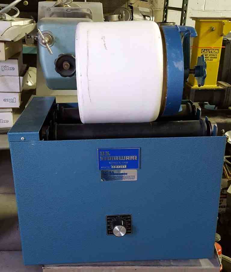 US Stoneware Jar Mill NA | 13159 | New Used and Surplus Equipment ...