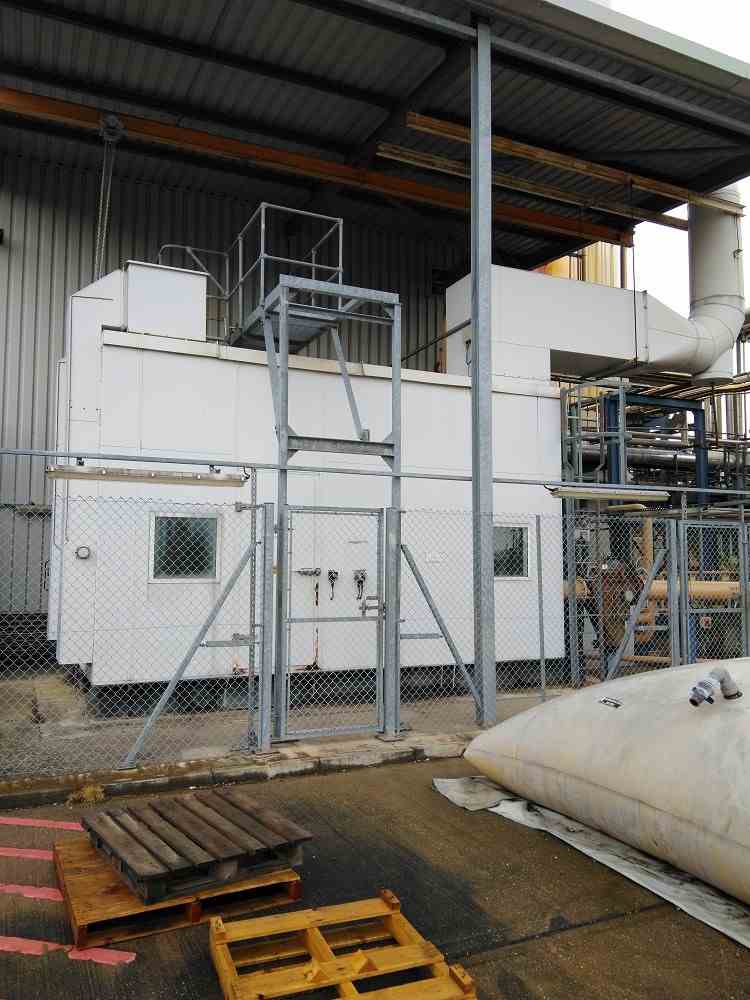 4.4 MEGAWATT SIEMENS SGT 100 MATYURE TYPHOON GAS TURBINE GENERATOR