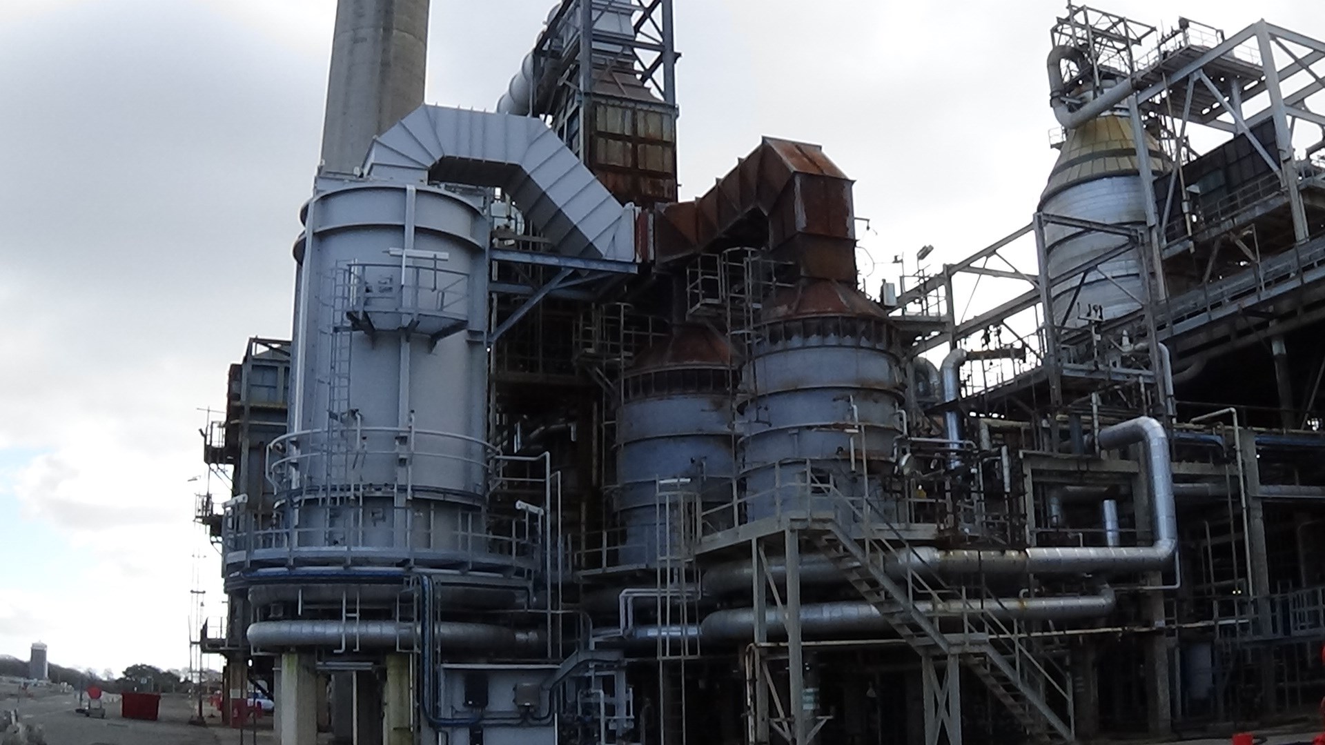 Naphtha Hydrotreating / Reforming Unit (Ultrafiner & Ultraformer) for ...